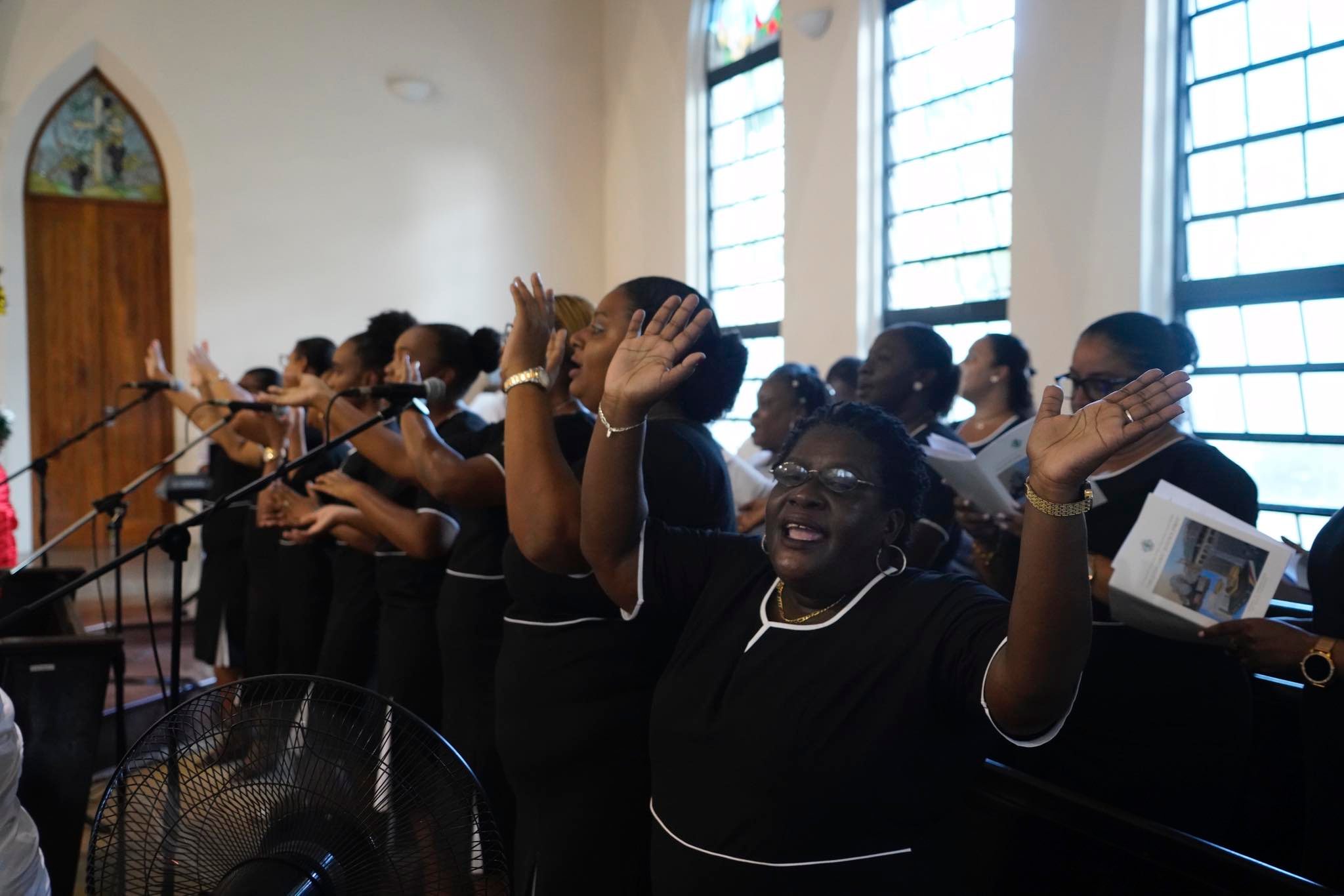 Photographs: Close Up on the Supreme Court Church Service at St. Paul’s ...